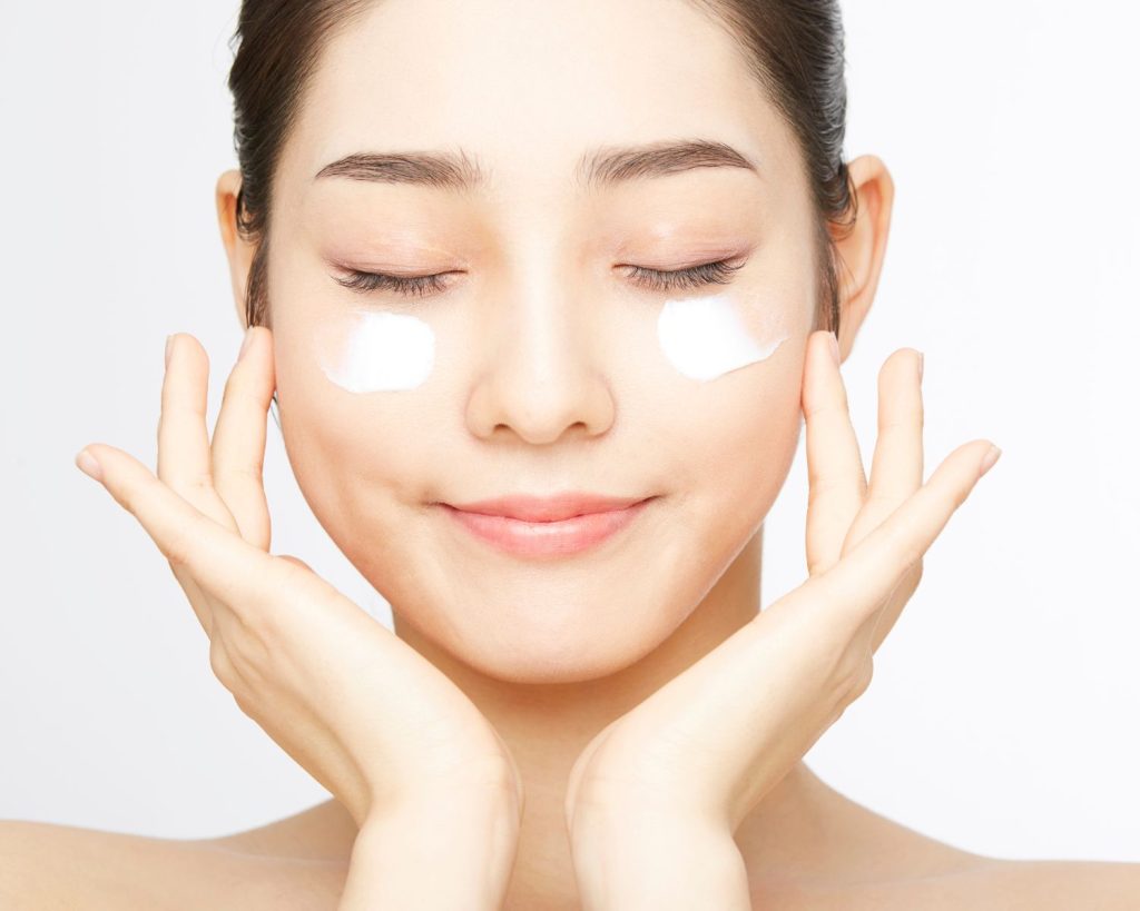 From Breakouts to Bright: The Path to Acne-Free Skin